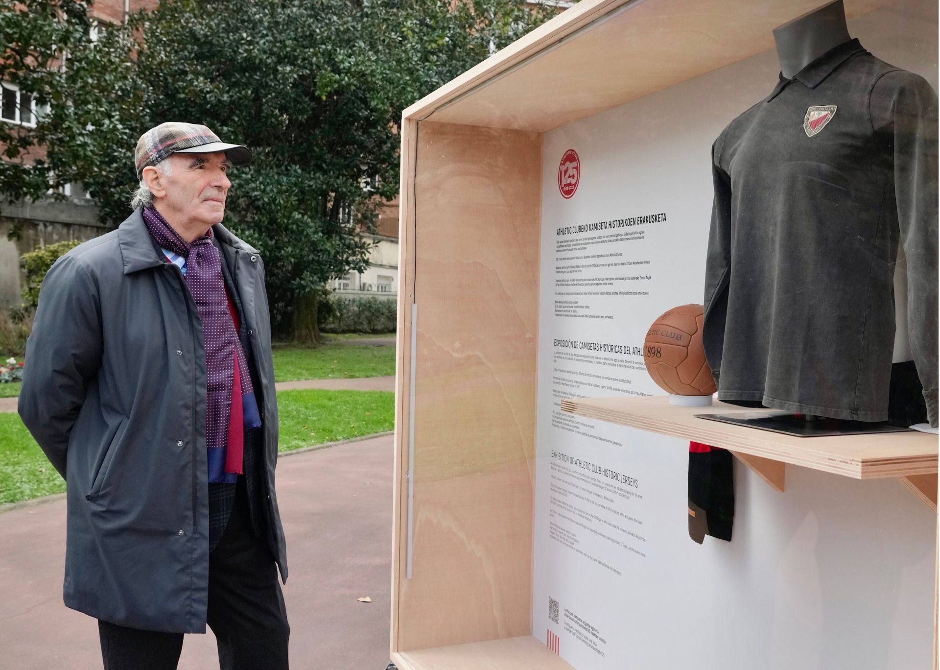 Iribar, que cumple 80 años, tendrá una escultura junto a San Mamés ...