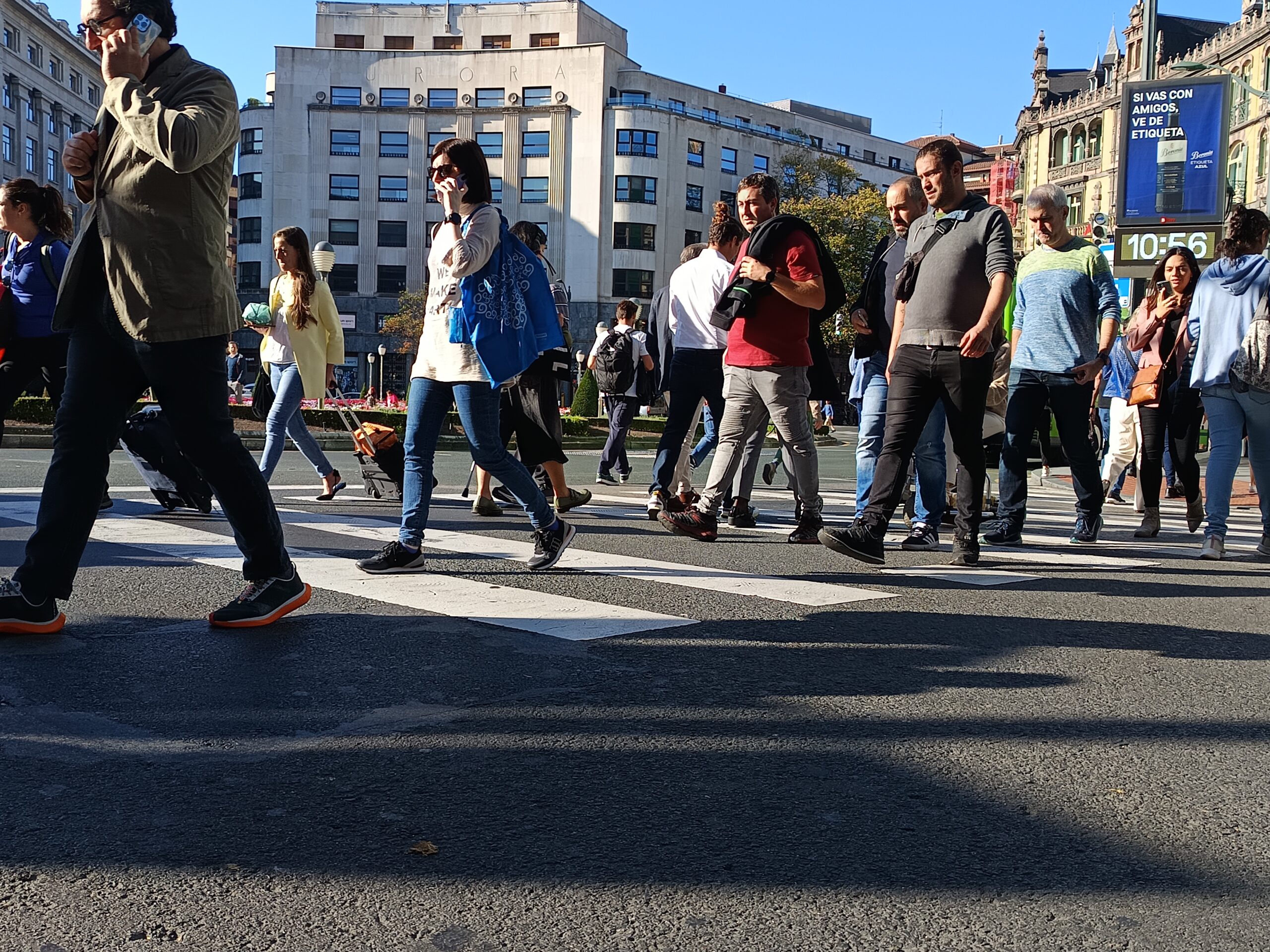 La población extranjera crece en Euskadi y alcanza el 9,9% en 2024 ...
