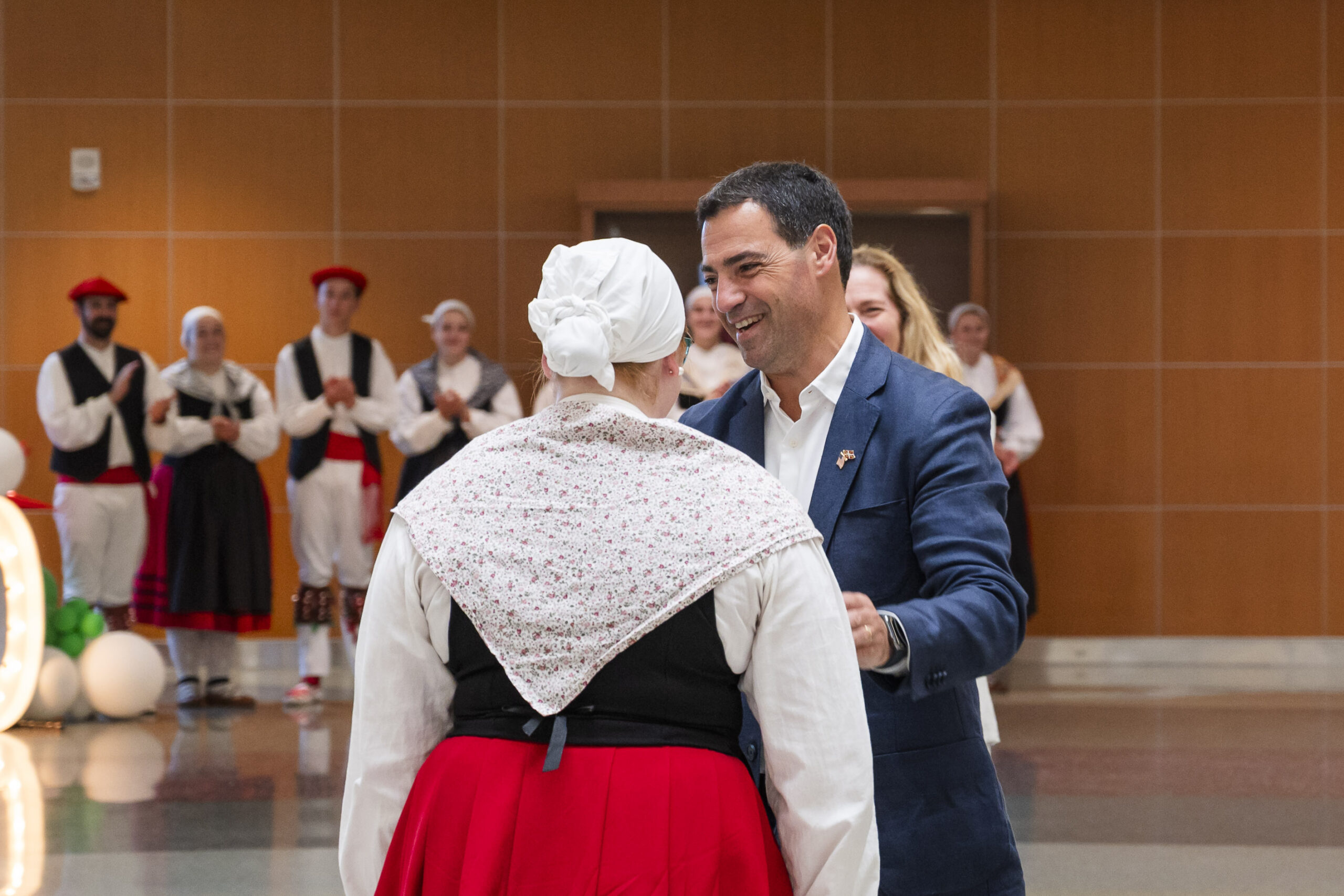 El Lehendakari Imanol Pradales ya está en Boise para vivir el Jaialdi ...